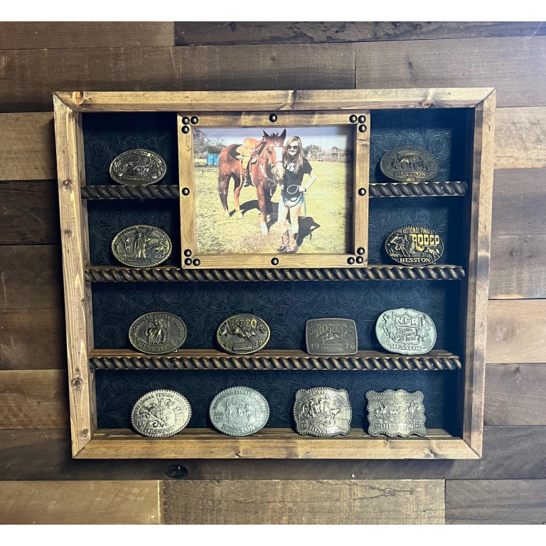HOME - Buckle Displays & Rodeo Awards
